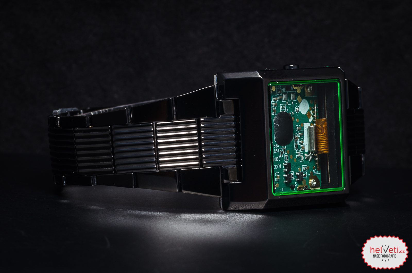 Bulova Computron D-CAVE 98C140 Special Edition | Helveti.cz | Helveti ...