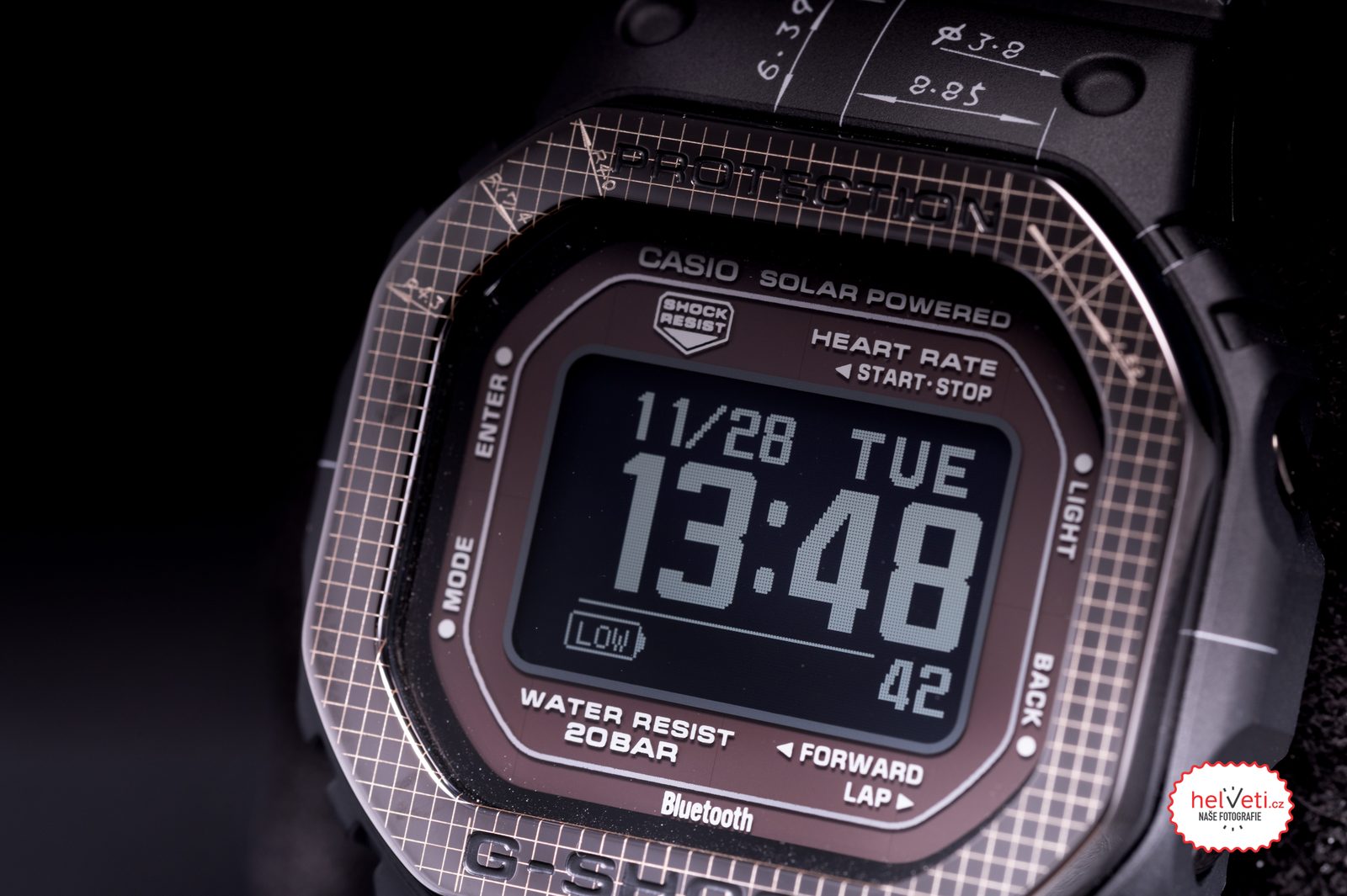 Casio G-Shock G-Squad DW-H5600EX-1ER Special Edition | Helveti.cz