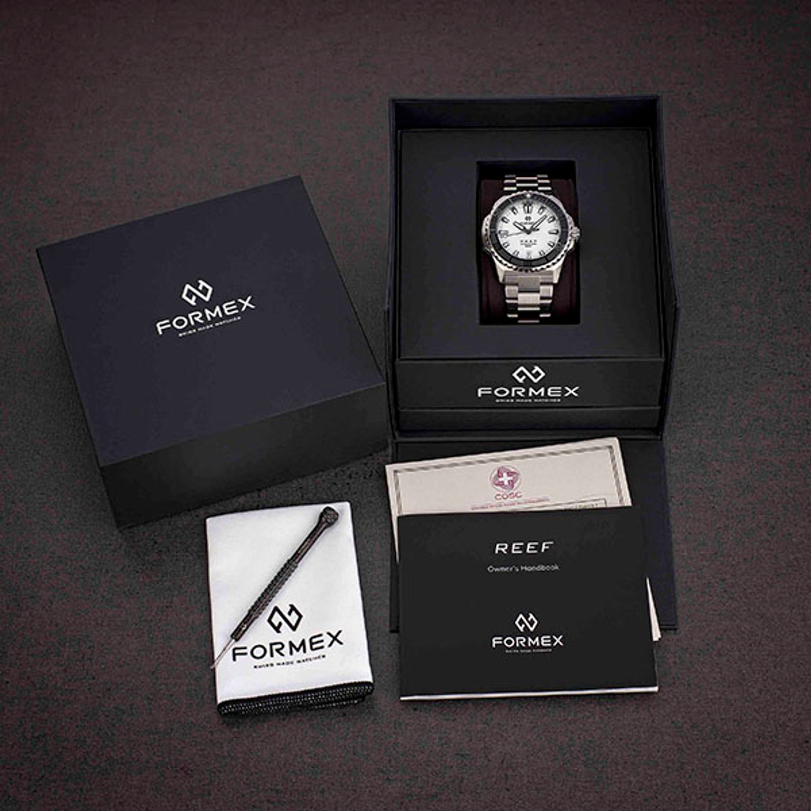 Formex Reef 39,5 Automatic Chronometer Silver Dial | Helveti.eu ...