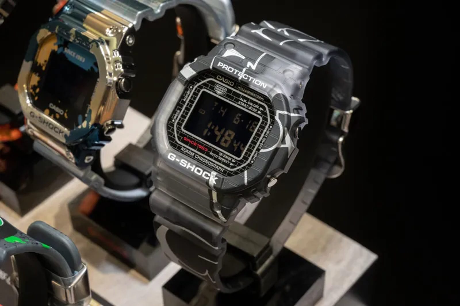 Casio G-Shock DW-5000SS-1ER Street Spirit Series | Helveti.cz | Helveti ...