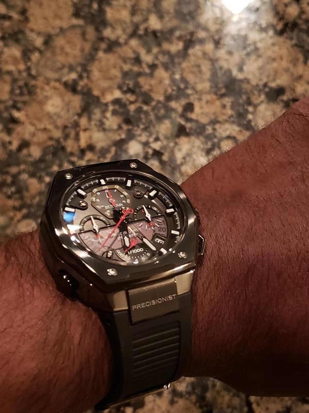 Bulova Precisionist X 98B358 | Helveti.cz | Helveti – Víc než hodinky