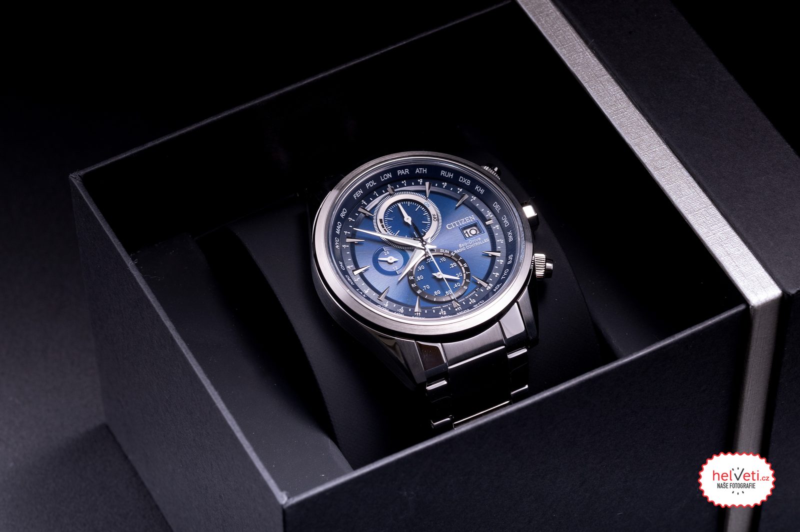 Citizen Eco-Drive Radio Controlled AT8260-85L | Helveti.cz