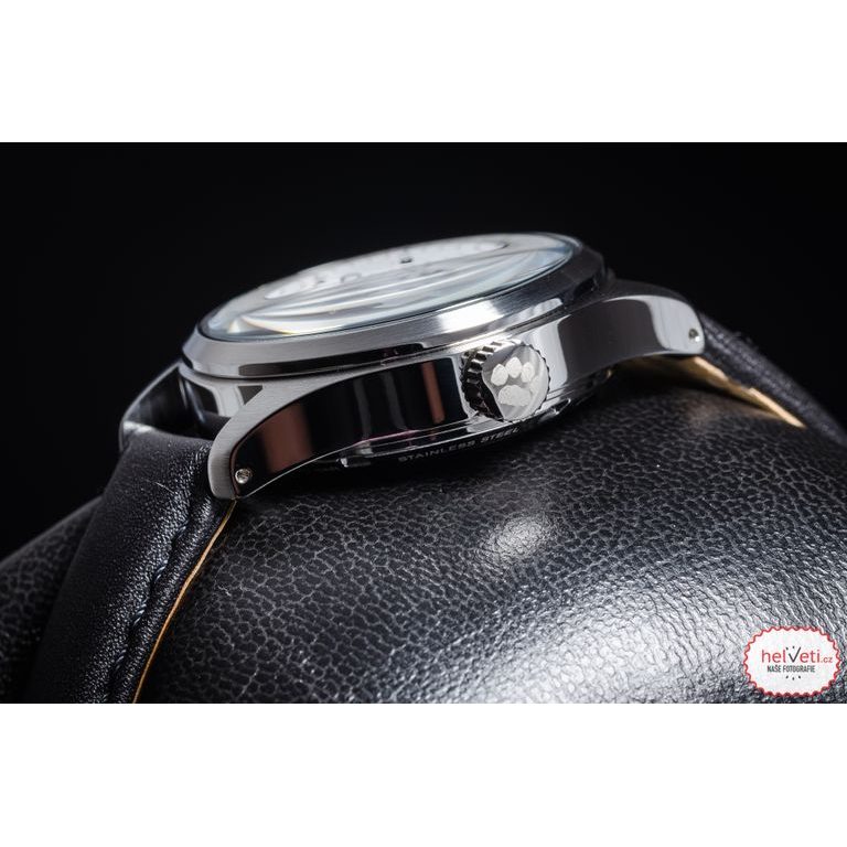 Seiko 5 Sports Automatic SRPK27K1 x Peanuts ‘Parachute’ Limited Edition ...