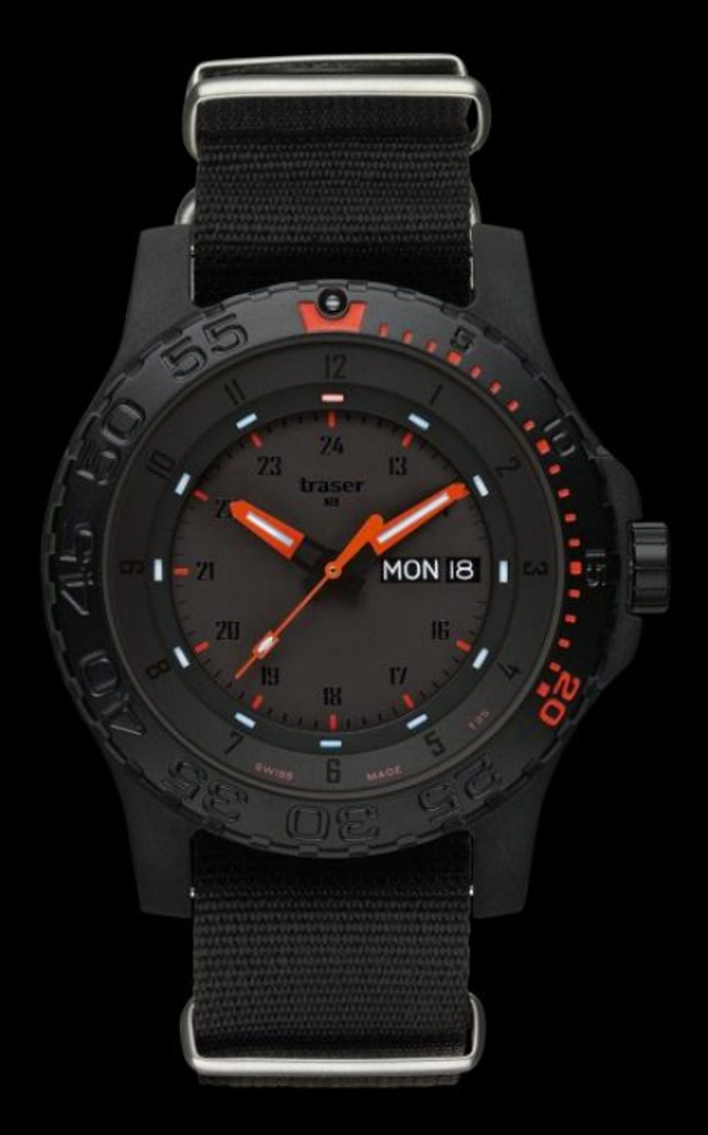 Traser P6600 Red Combat nato - HodinkyTraser.cz - Autorizovaný prodejce ...