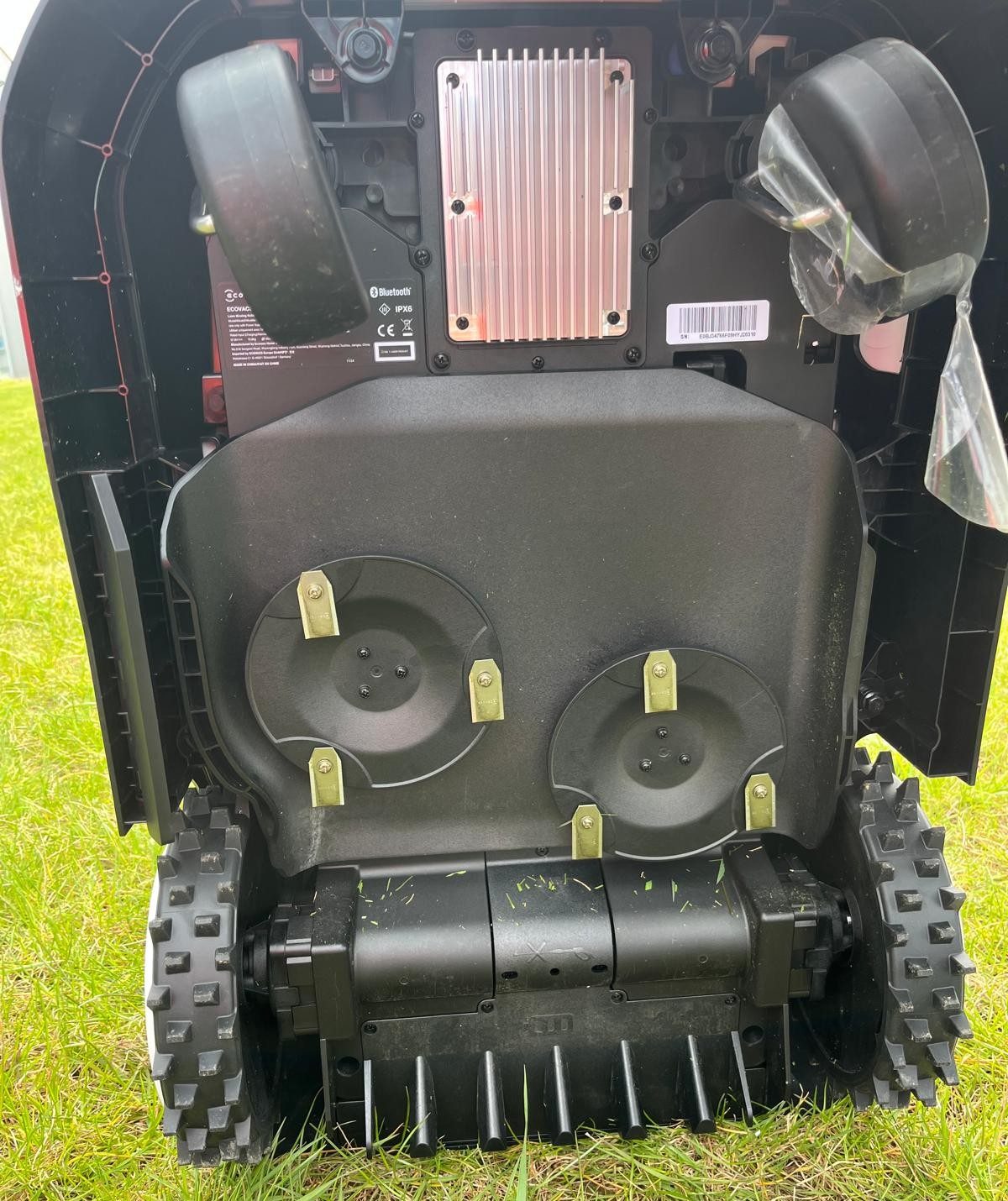 Test robotické sekačky ECOVACS GOAT A1600 RTK | Jarabák