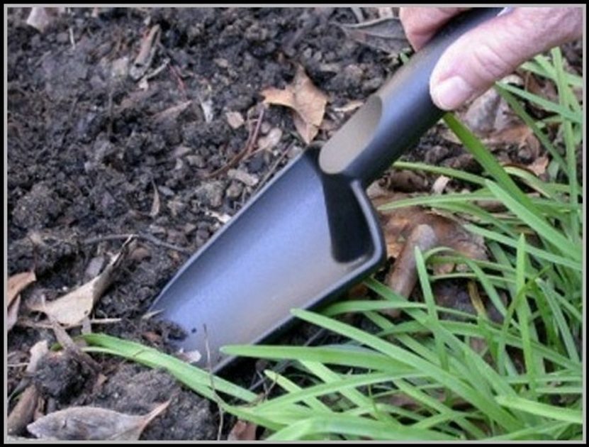 Lopatka Fiskars Solid 1000694 | Jarabák