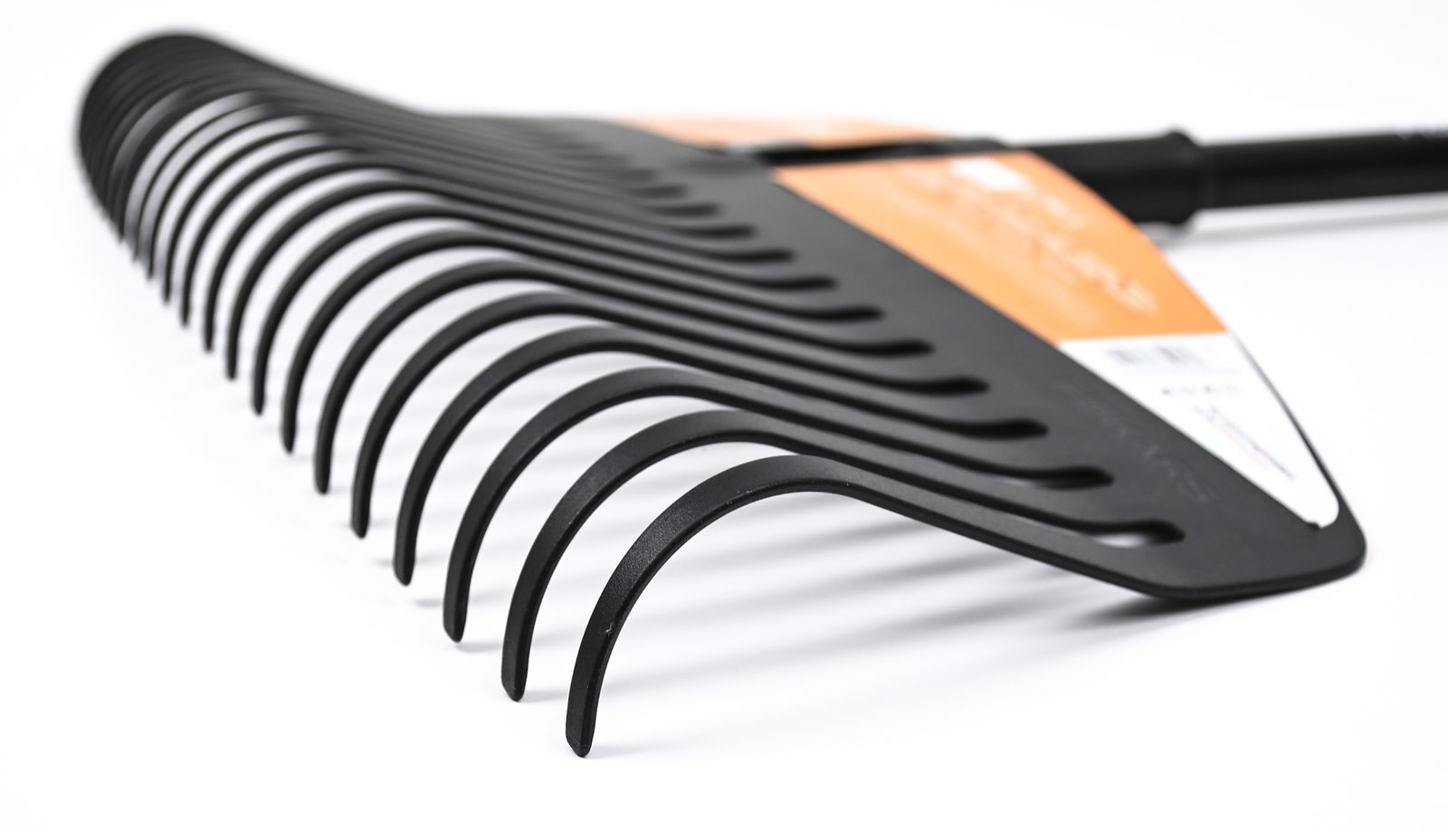 Hrábě na listí Fiskars Solid L 1003465 | Jarabák