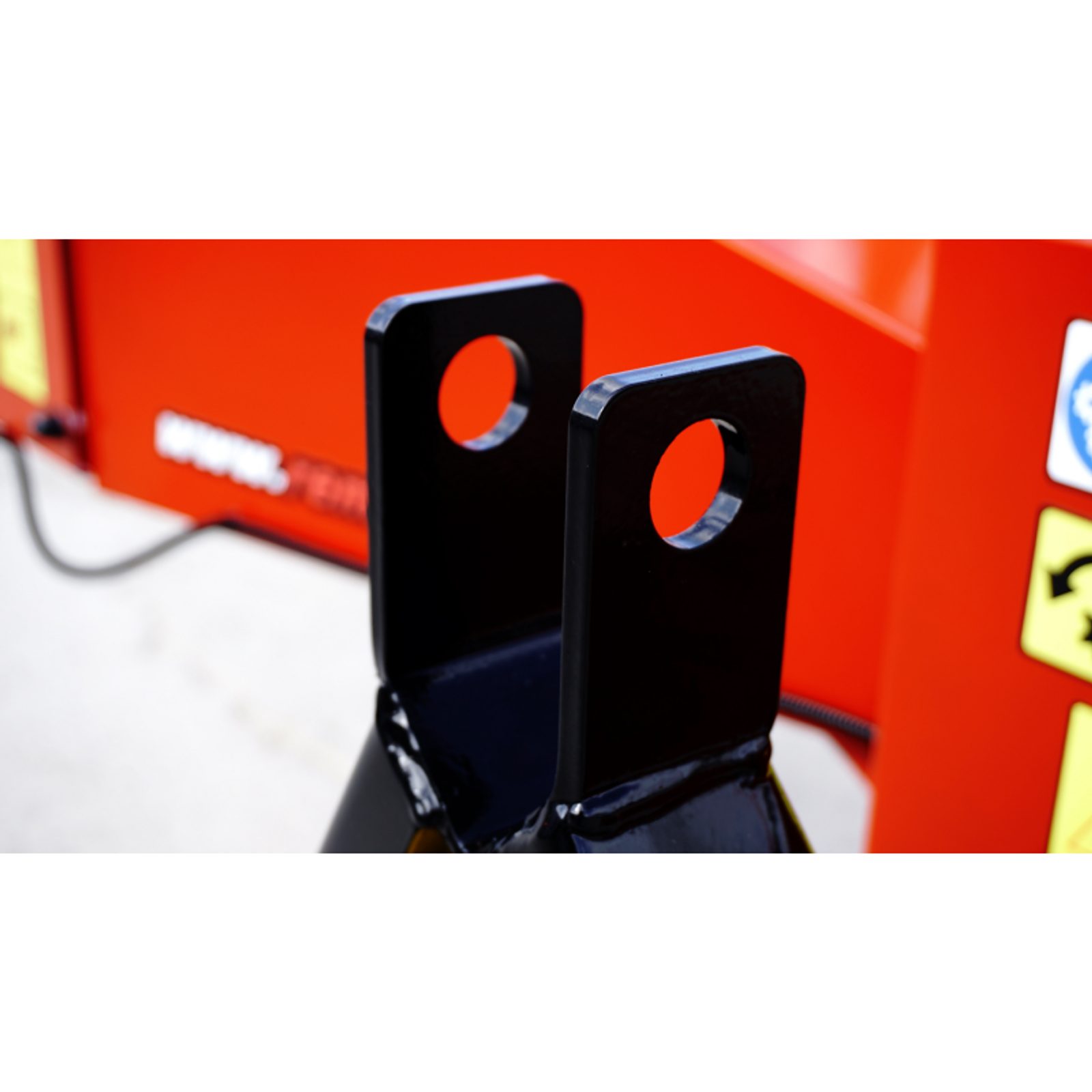 Špalíkovač za traktor REMET R-120 | Jarabák