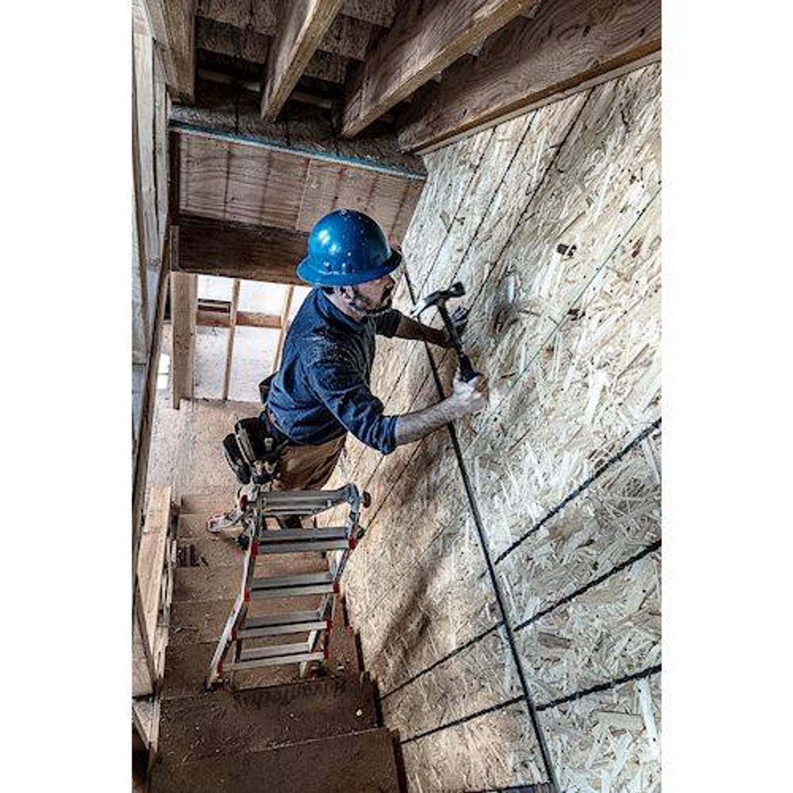 Kloubový žebřík LittleGiant Leveler M26 16526EN-801 | Jarabák