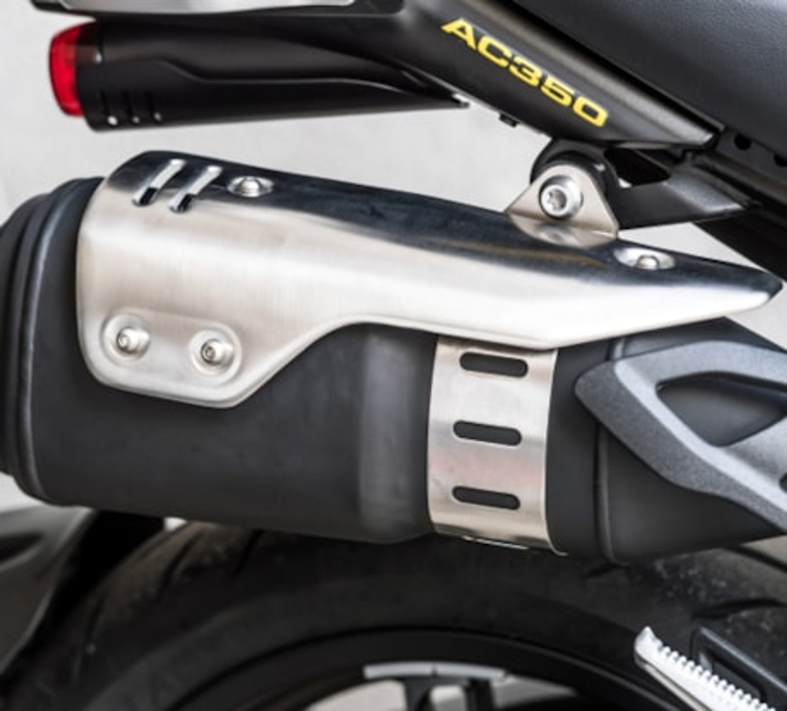 Voge 350 AC - LONCIN - VOGE - Silniční motocykly, Motocykly - Renemoto.cz