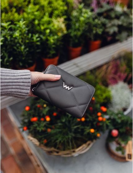 Vuch - Women, Wallets, Zippy closing