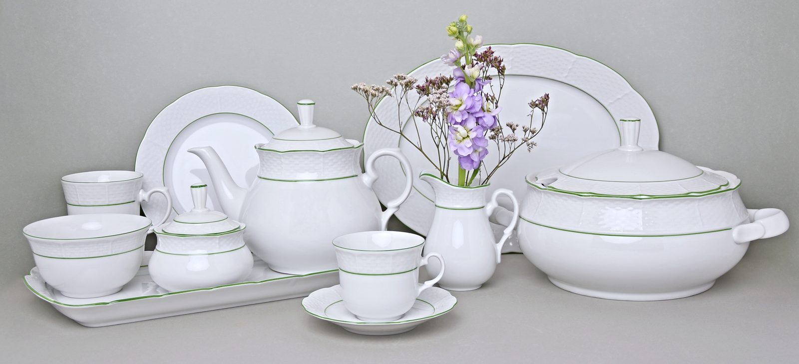 7047703: Soup tureen 2,7 l, Thun 1794, karlovarský porcelán, NATÁLIE light green lines - Thun ...