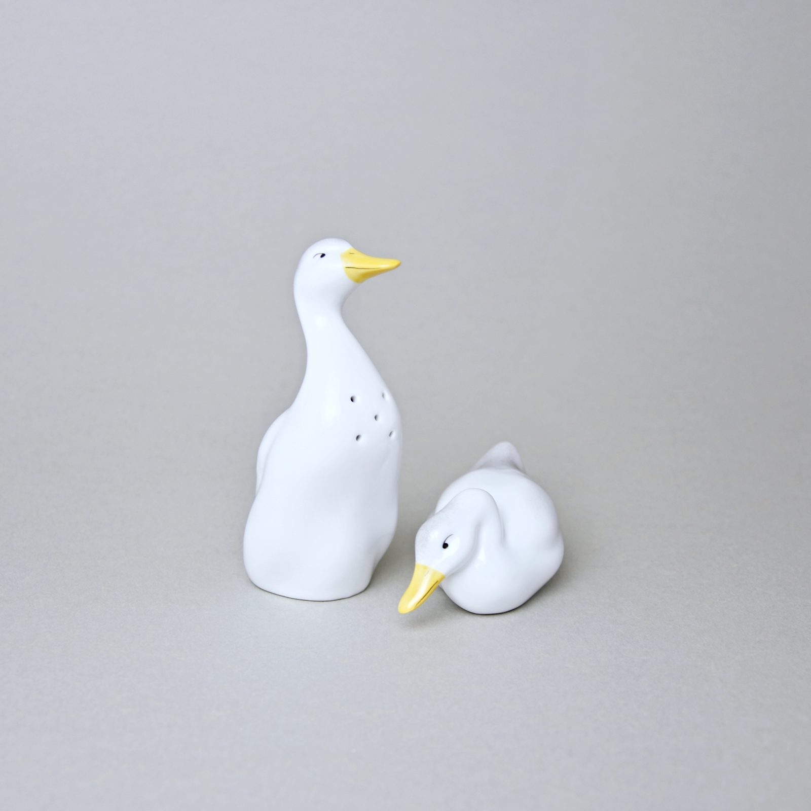 Drake Salt shaker 12 cm, Lindner porcelain - Lindner porcelán - Lindner ...