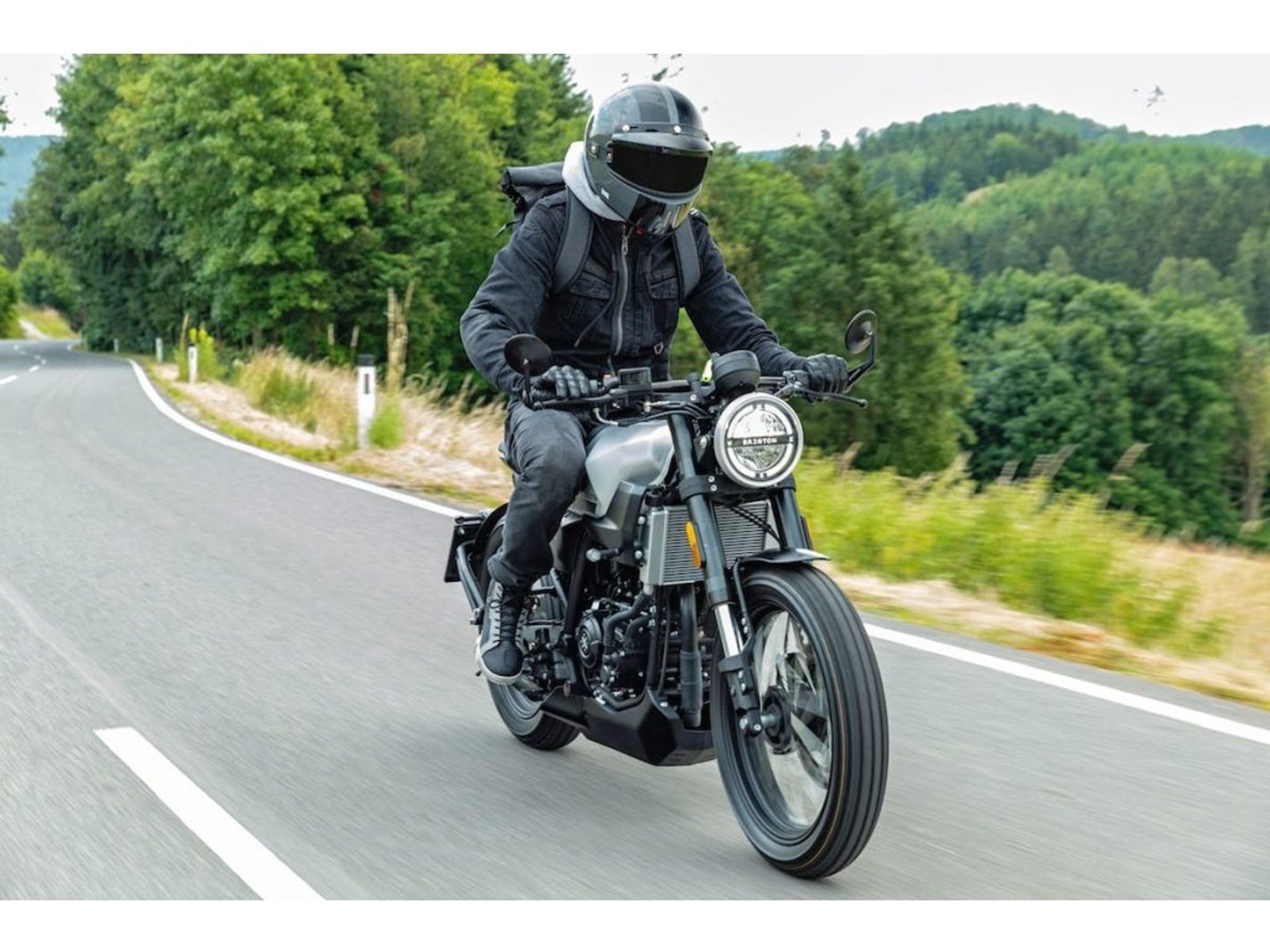 F-MOTO - BRIXTON Crossfire 125 LC Bullet Silver 2023 - Motocykly - BRIXTON