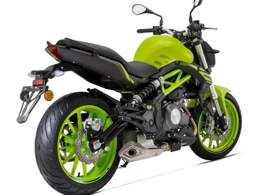 BENELLI BN 125 E5 GREEN - Benelli - Benelli - MOTOCYKLY - 69 990 Kč ...