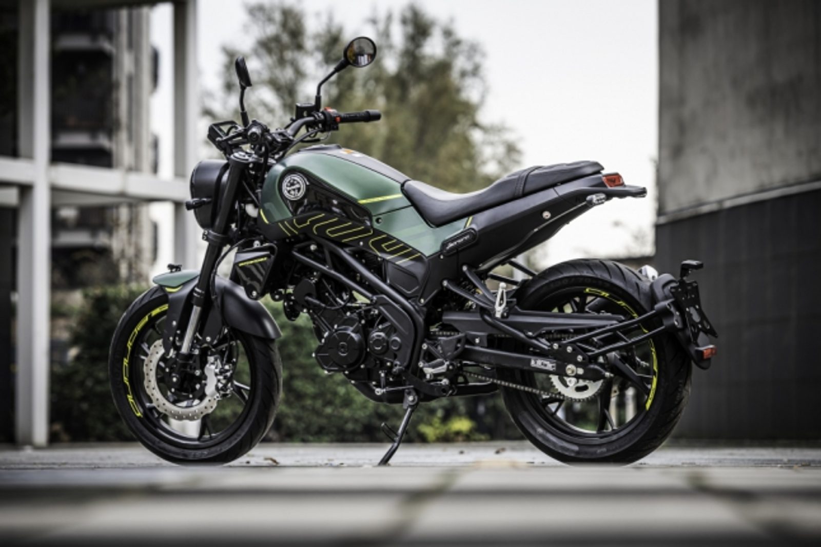 BENELLI Leoncino 125 GREEN - Benelli - Benelli - MOTOCYKLY - 84 990 Kč ...