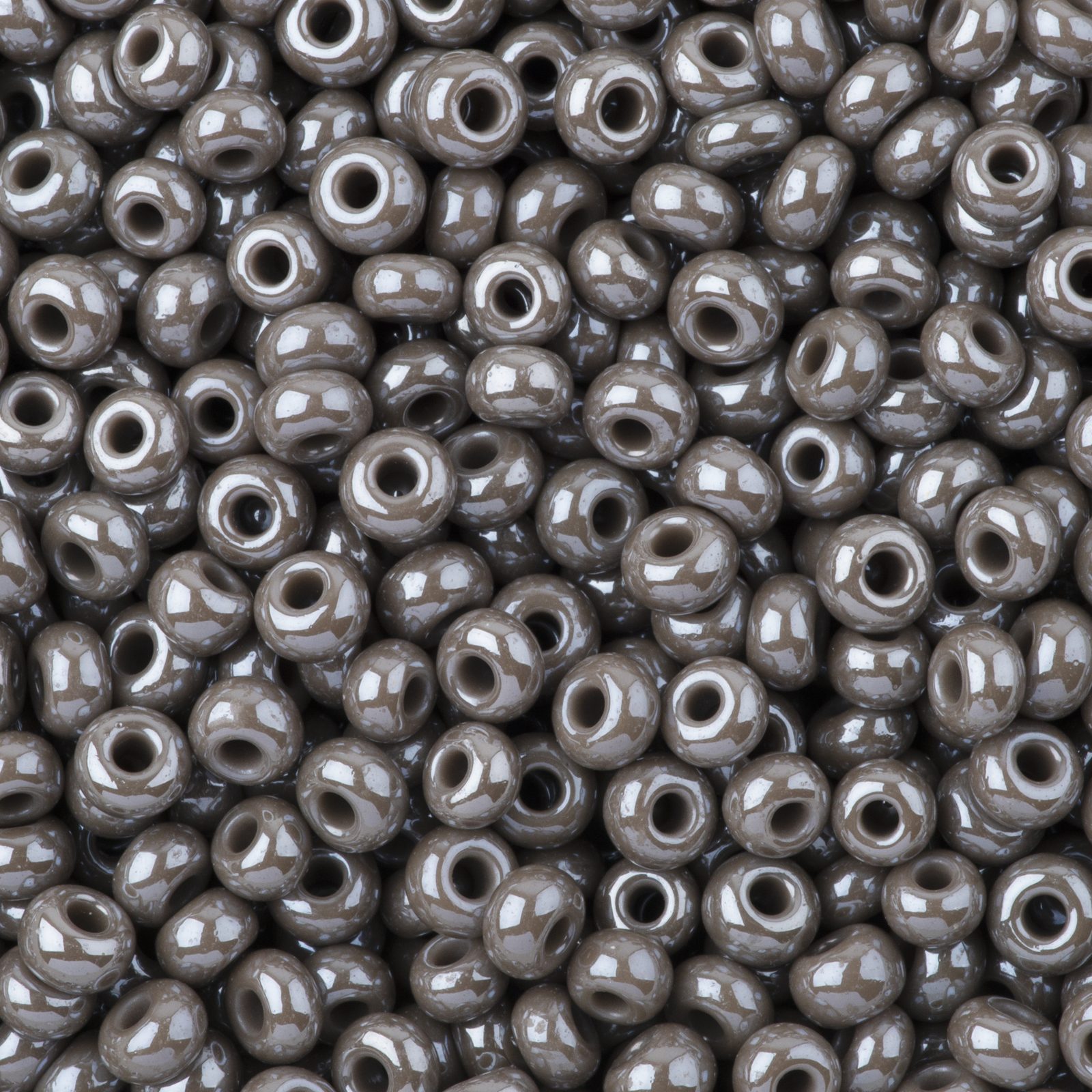 PRECIOSA seed beads 50g No.915 | Manumi.eu