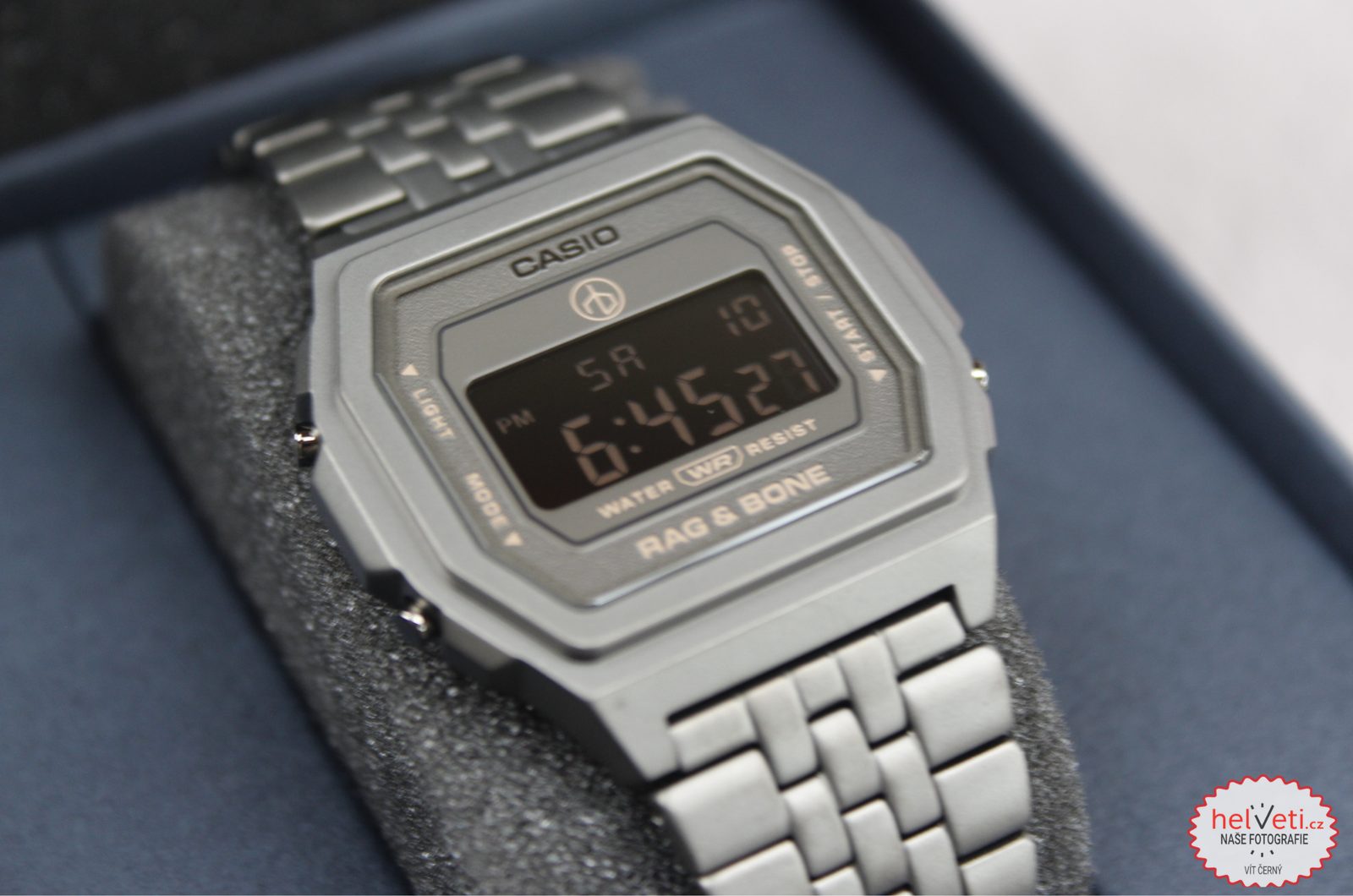 Helveti.sk - Casio Collection Vintage A1000RCG-8BER handra a kosť ...