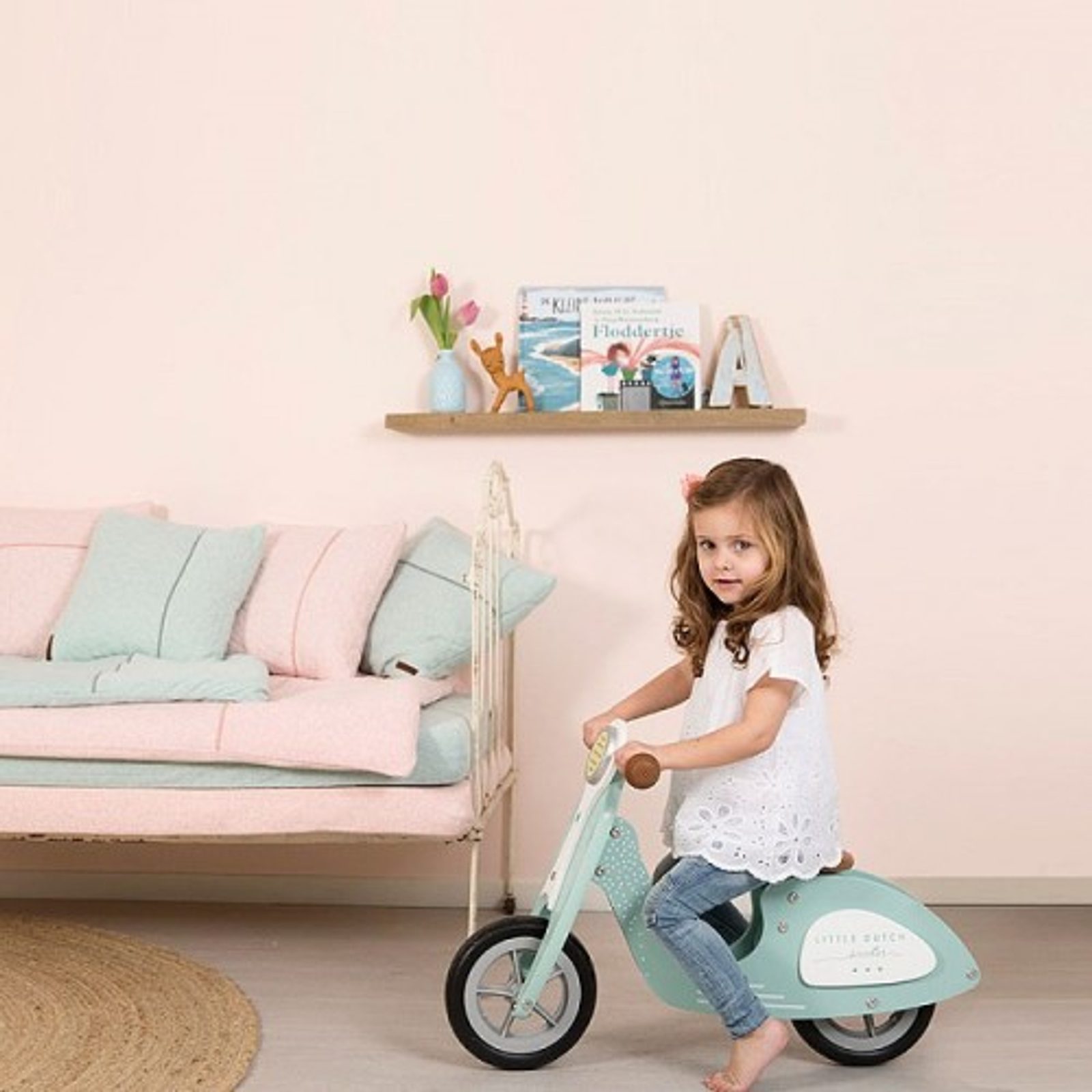 Little Dutch (by Tiamo) Dřevěné odrážedlo SCOOTER - MINT - ProMrňousky.cz