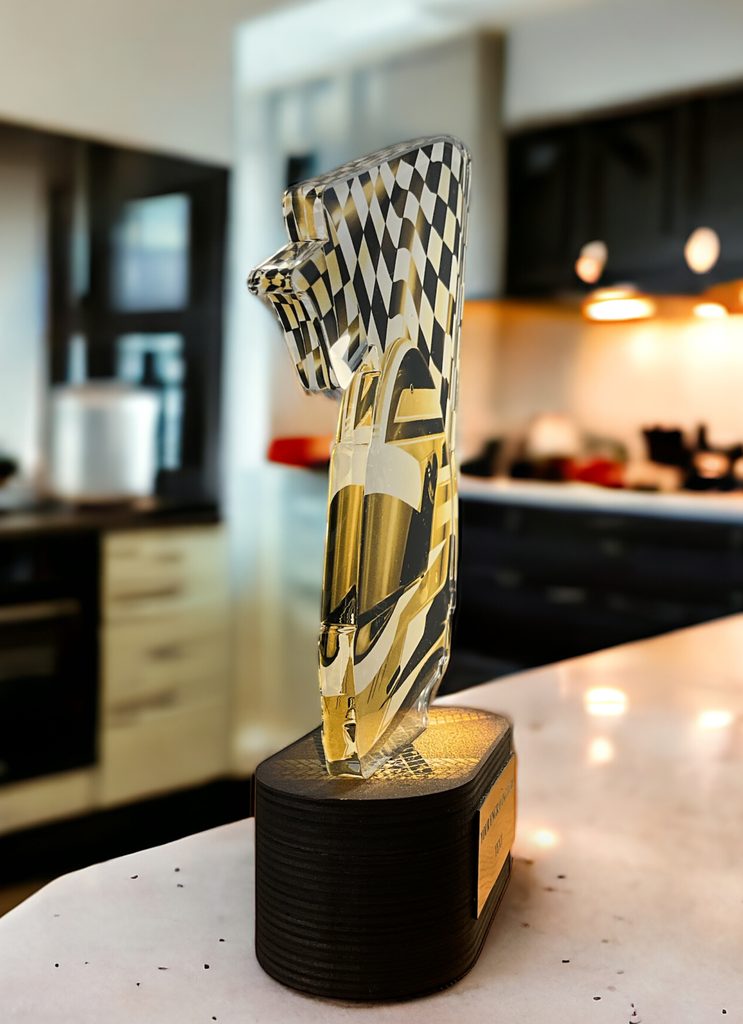 Trofeo Altus Clásico de Automovilismo Personalizable | Trophy Monster ⭐ ...